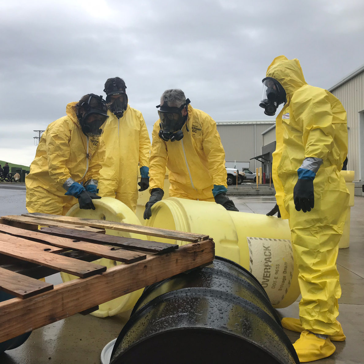 Chemical and Universal Waste | Environmental Health & Safety ...