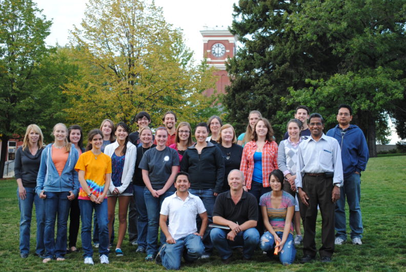 Lab Group Photos | Skinner Laboratory | Washington State University