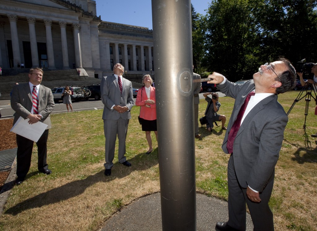 WSU flag raised at state Capitol | WSU Government Relations ...