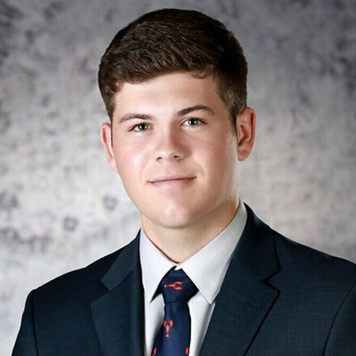 Industry Treks Create Pathways to Success | Carson College of Business ...