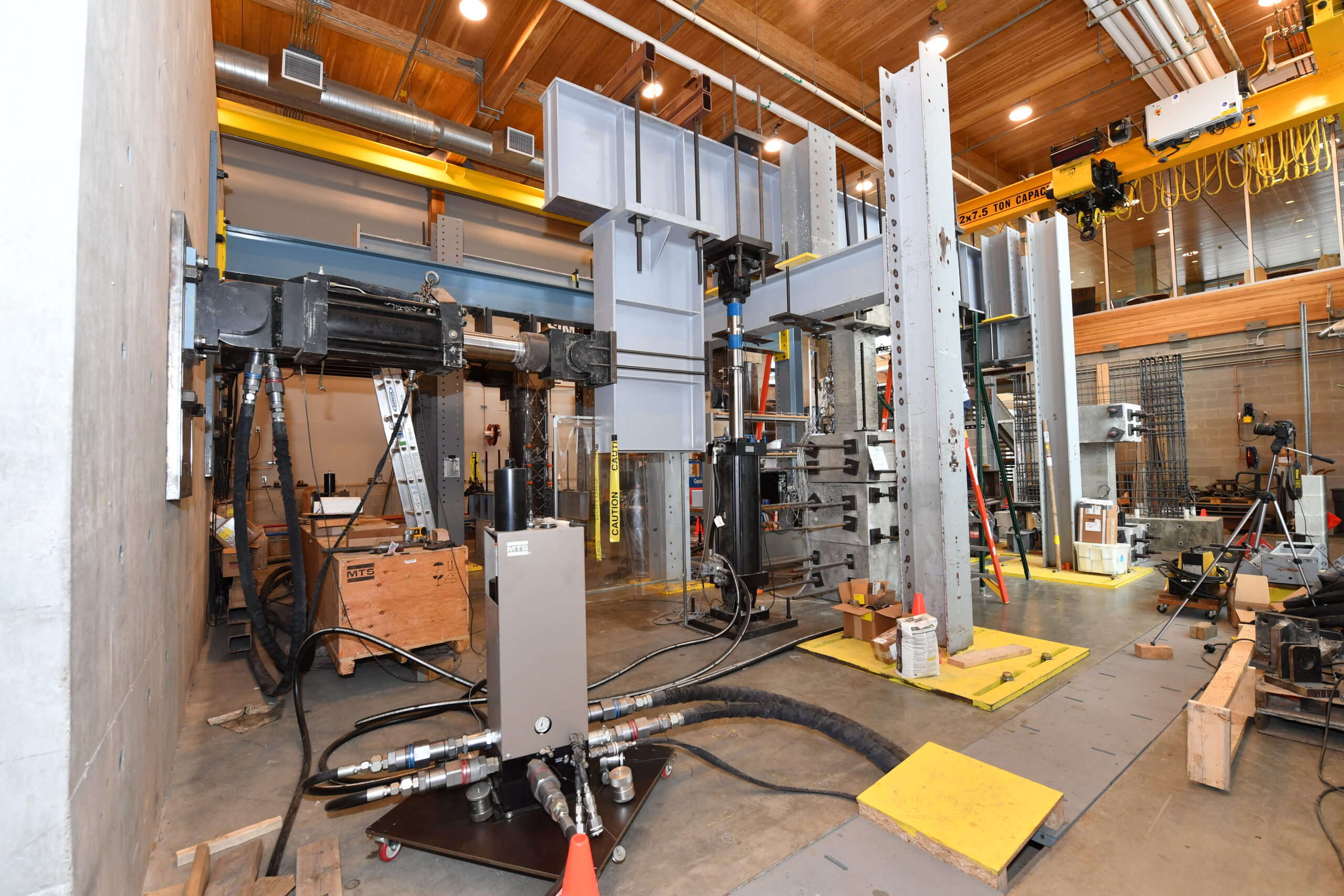 test | Composite Materials & Engineering Center | Washington State ...