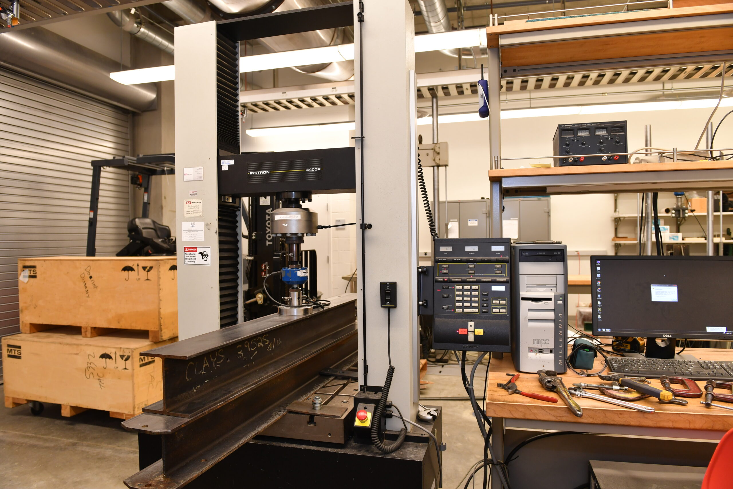 PACCAR Building | Composite Materials & Engineering Center | Washington ...