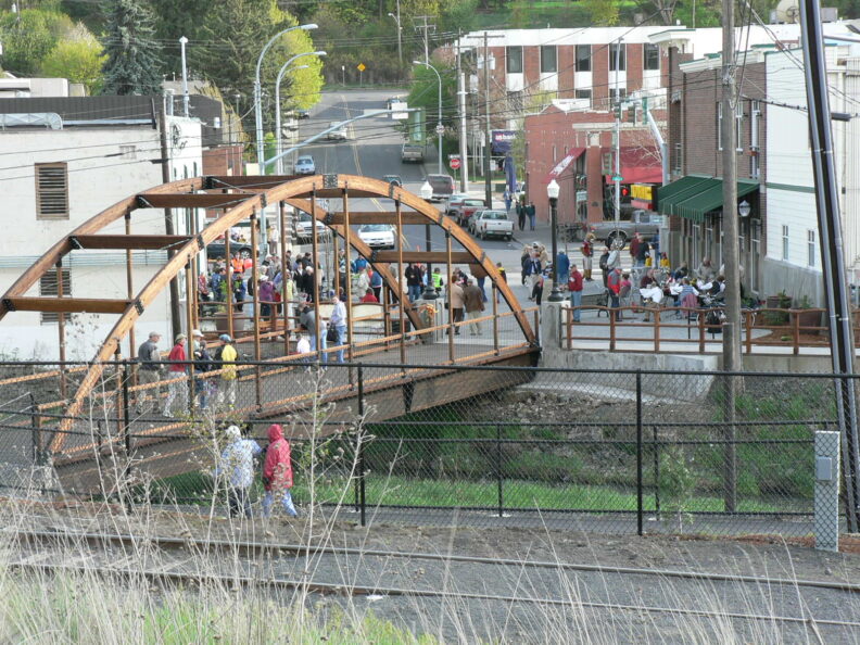 Would you like to tell the City of Pullman how it can make walking and ...