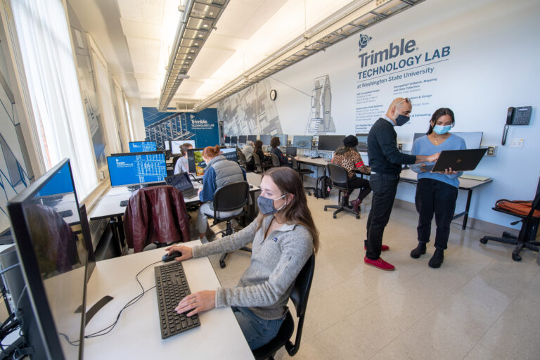 vahid.vahdat | Trimble Technology Lab | Washington State University