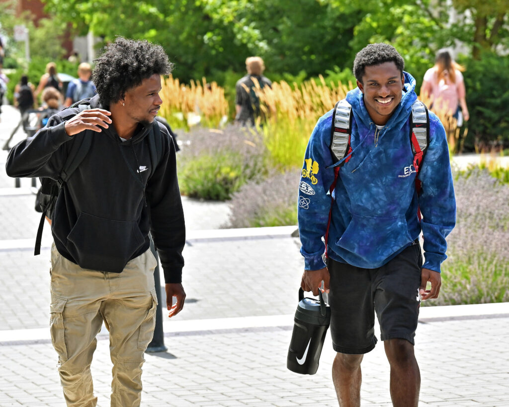 Students return to WSU campuses | WSU Insider | Washington State University