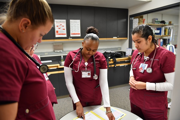 Yakima Federal Savings and Loan gives $100,000 for nursing scholarships ...