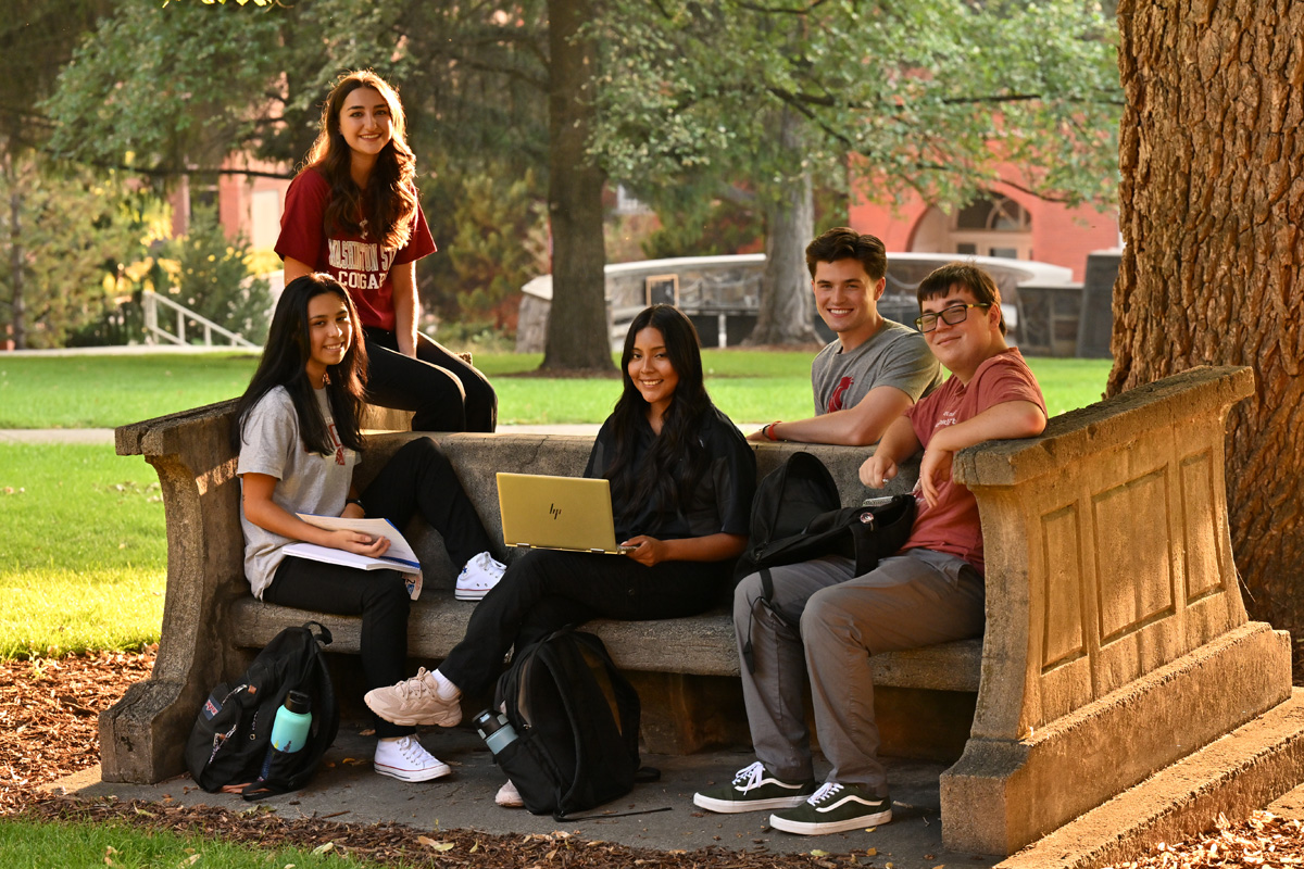 Student Ambassadors | College of Arts and Sciences | Washington State ...