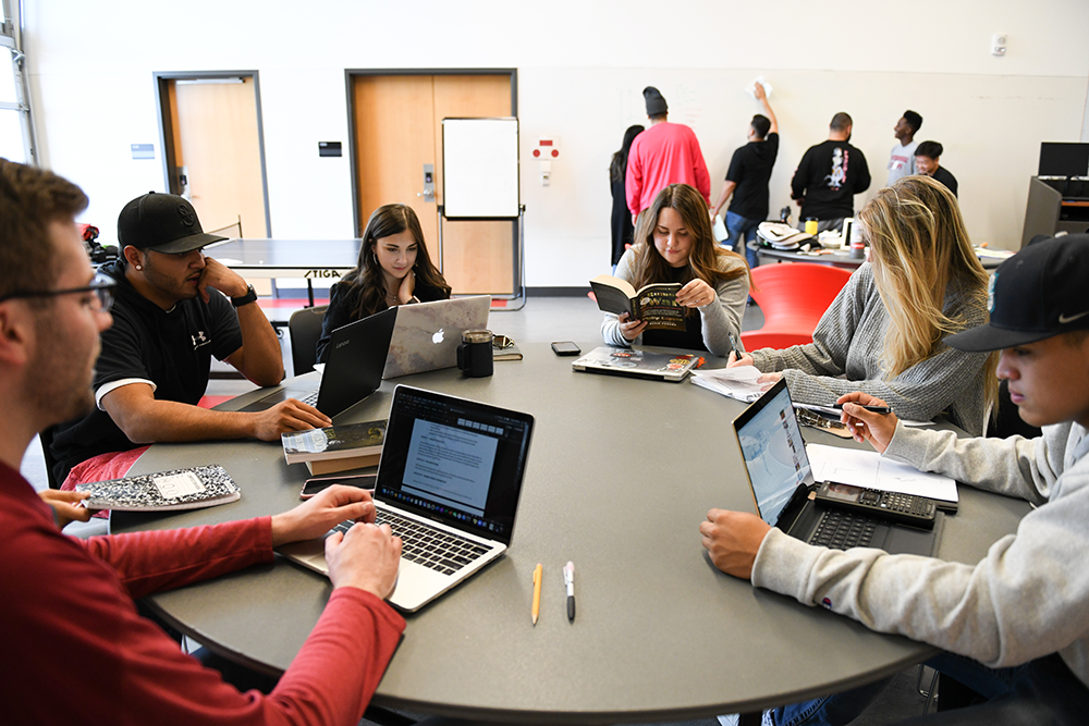 Giving | Digital Technology and Culture | Washington State University