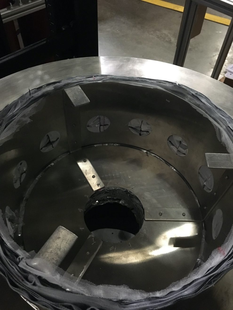 How to make cryogenic Multi-Layer Insulation (MLI) shields | HYdrogen ...