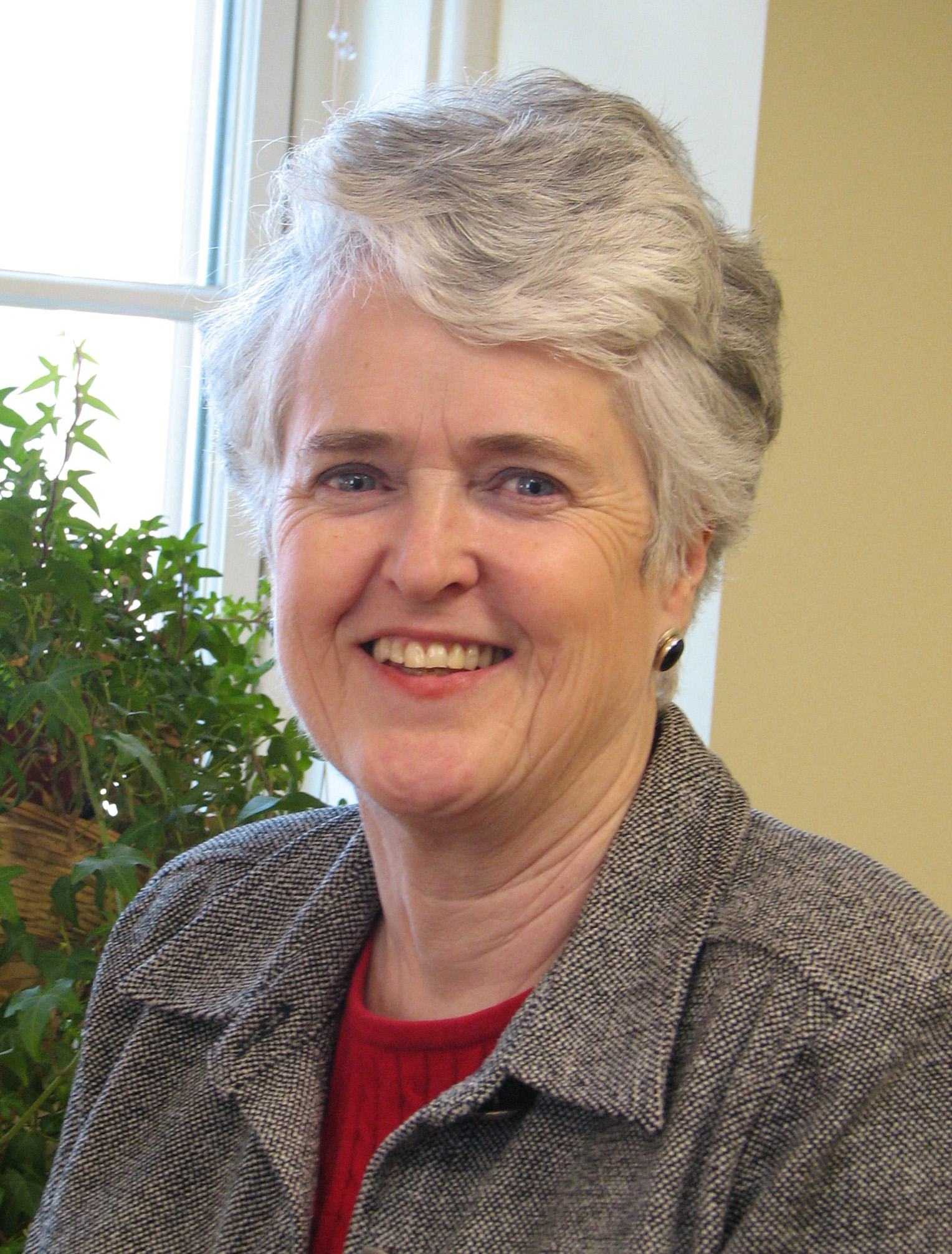 Libby Walker Appointed Dean of WSU Honors College | The Honors College ...