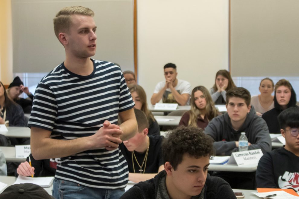 Smaller Classes Mean Active Learning for Next Carson Cougs | eDividend ...