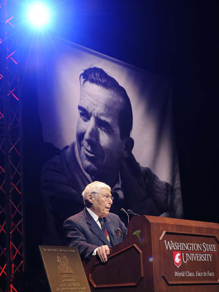 60 minutes with Don Hewitt | Washington State Magazine | Washington ...