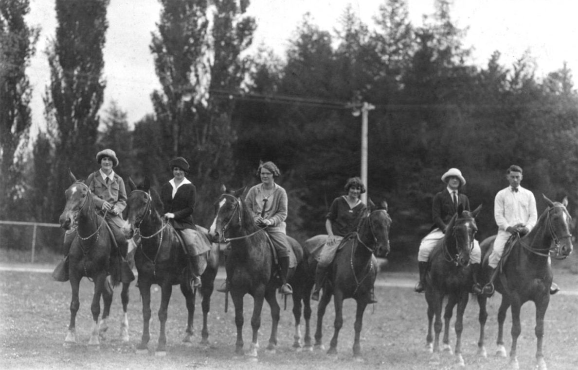 Gallery: WSU horses through the years | Washington State Magazine | Washington State University