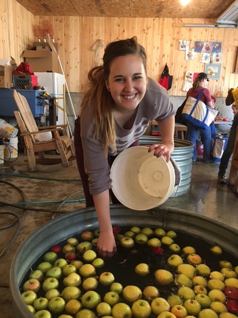 CESI lab makes Apple Cider! | Clean Energy Lab Site | Washington State ...