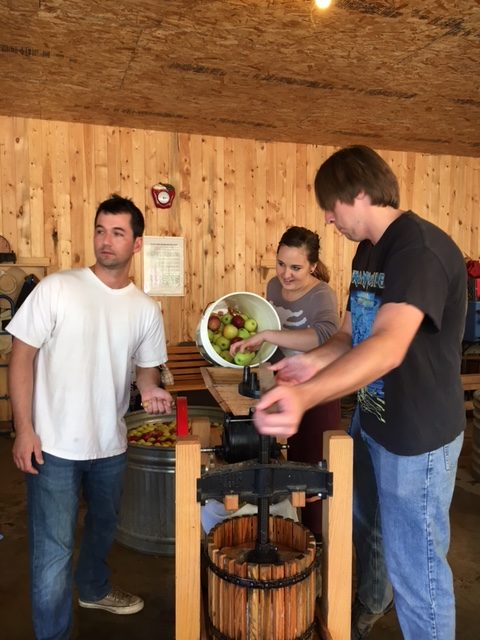 CESI lab makes Apple Cider! | Clean Energy Lab Site | Washington State ...